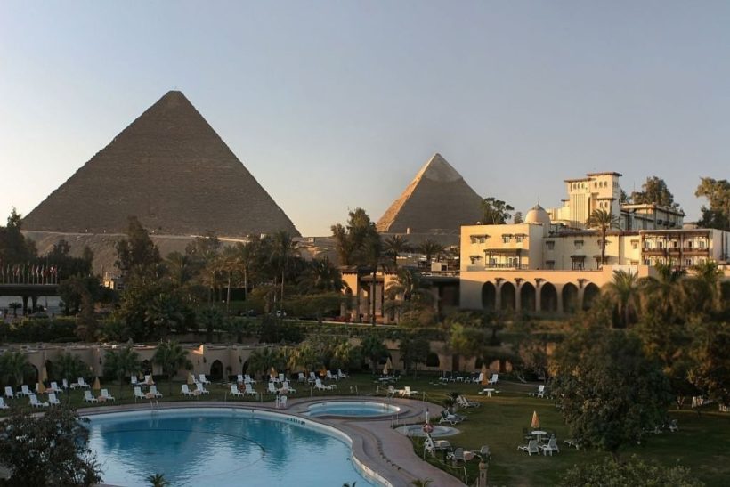 What to Wear in Egypt: A Season-by-Season Clothing Guide (For Men ...